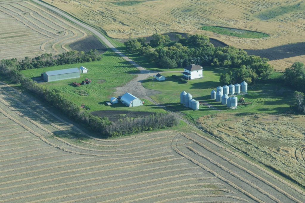 Grain Farm – Deloraine, Manitoba – 15098 – Royal LePage Riverbend ...